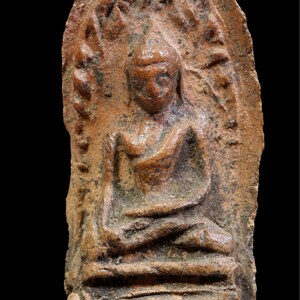 Thai Amulet Talisman, Phra Rod, Old Buddha, Thai Pendant, Powerful ...