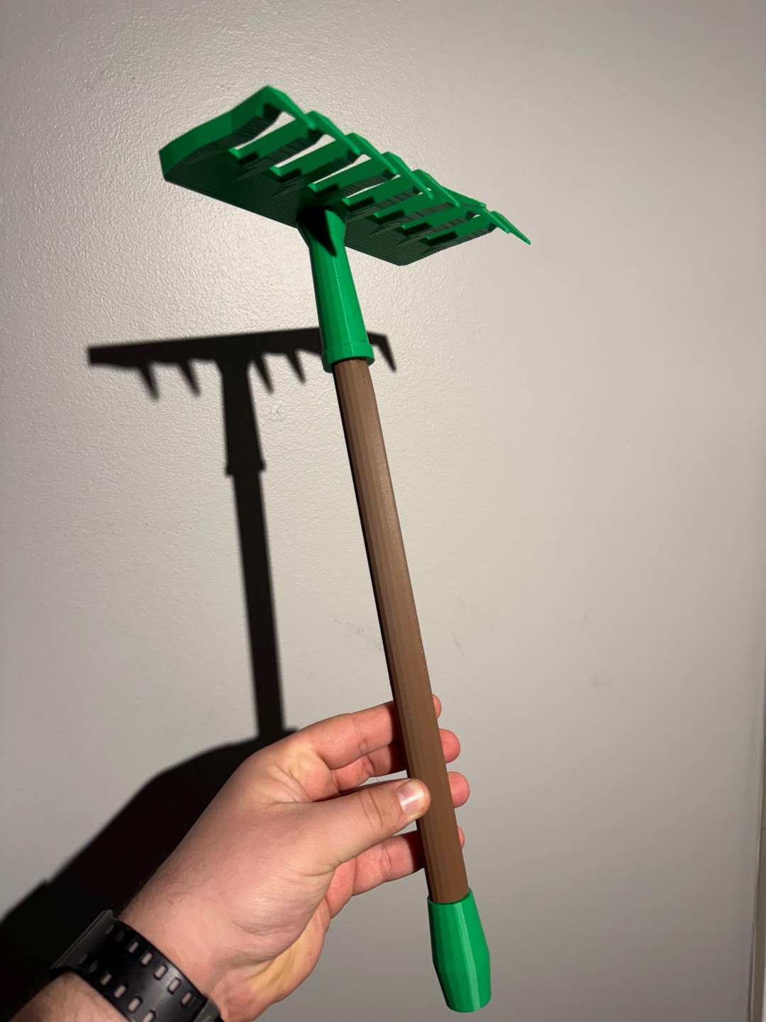 Dominate the Battlefield and Scratch That Itch With the TF2 Back ...