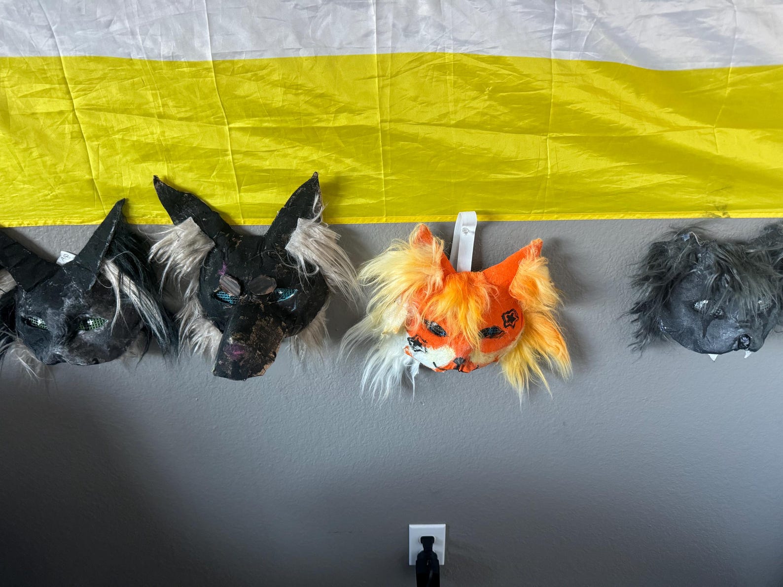 THERIAN MASK COMMISSIONS examples in Photos - Etsy