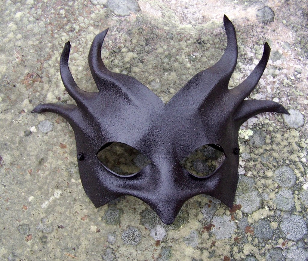 Black Wicked Leather Mask - Etsy