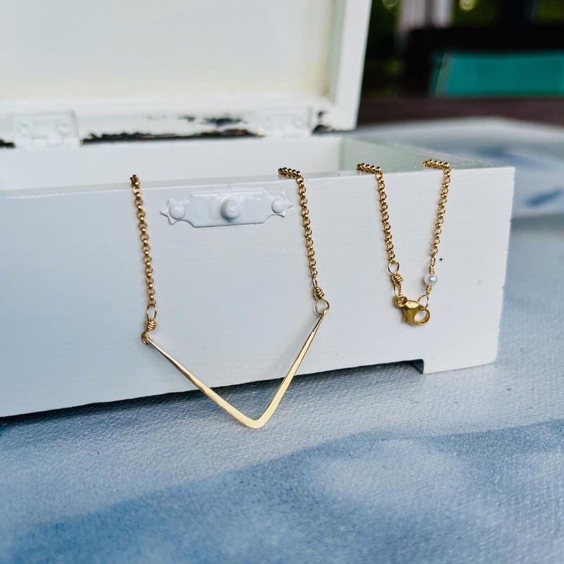 Gold Chevron Necklace - Etsy