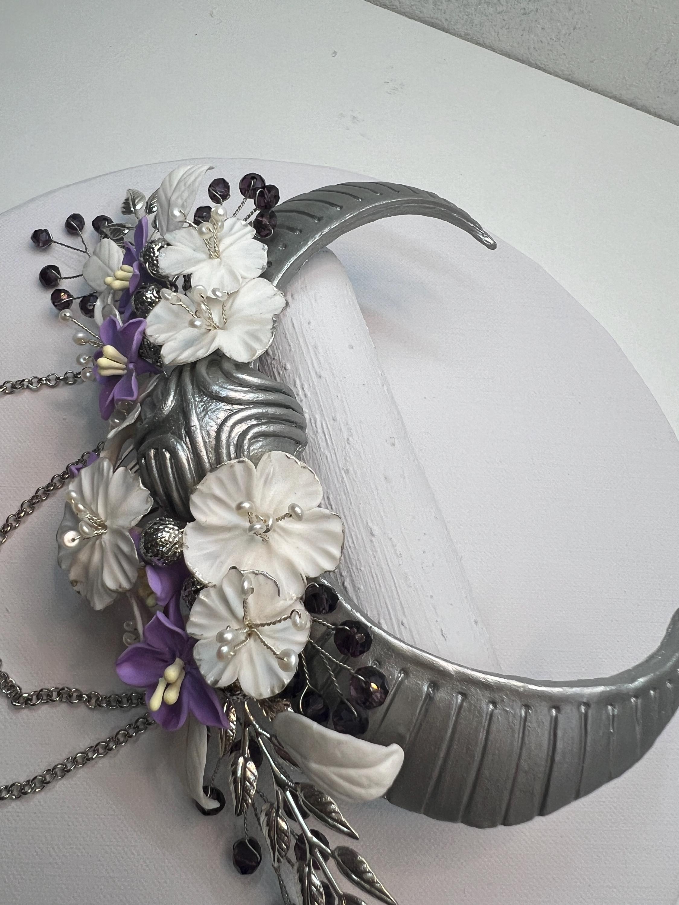 Harry Potter Snich Bridal Headdress. Handcrafted With Porcelain Flowers ...