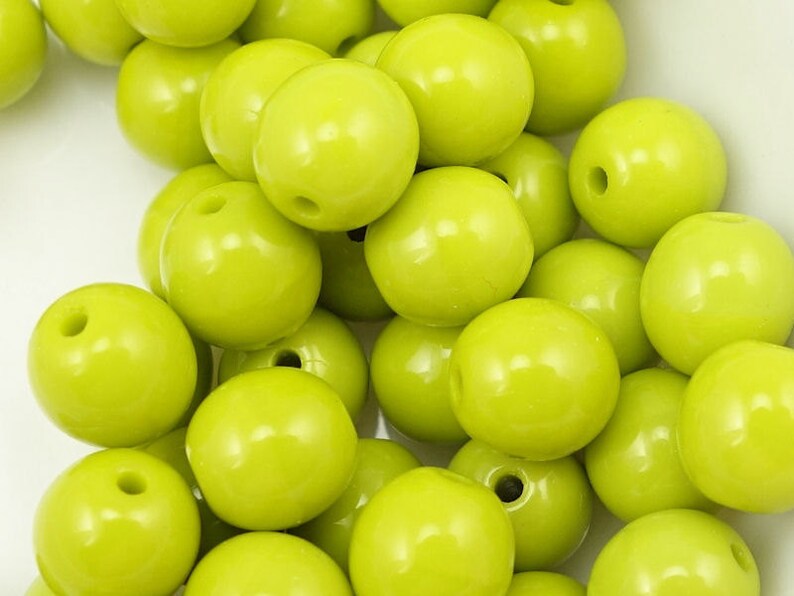 50 OPAQUE CHARTREUSE 6mm Beads Czech Glass Beads Lime Green | Etsy