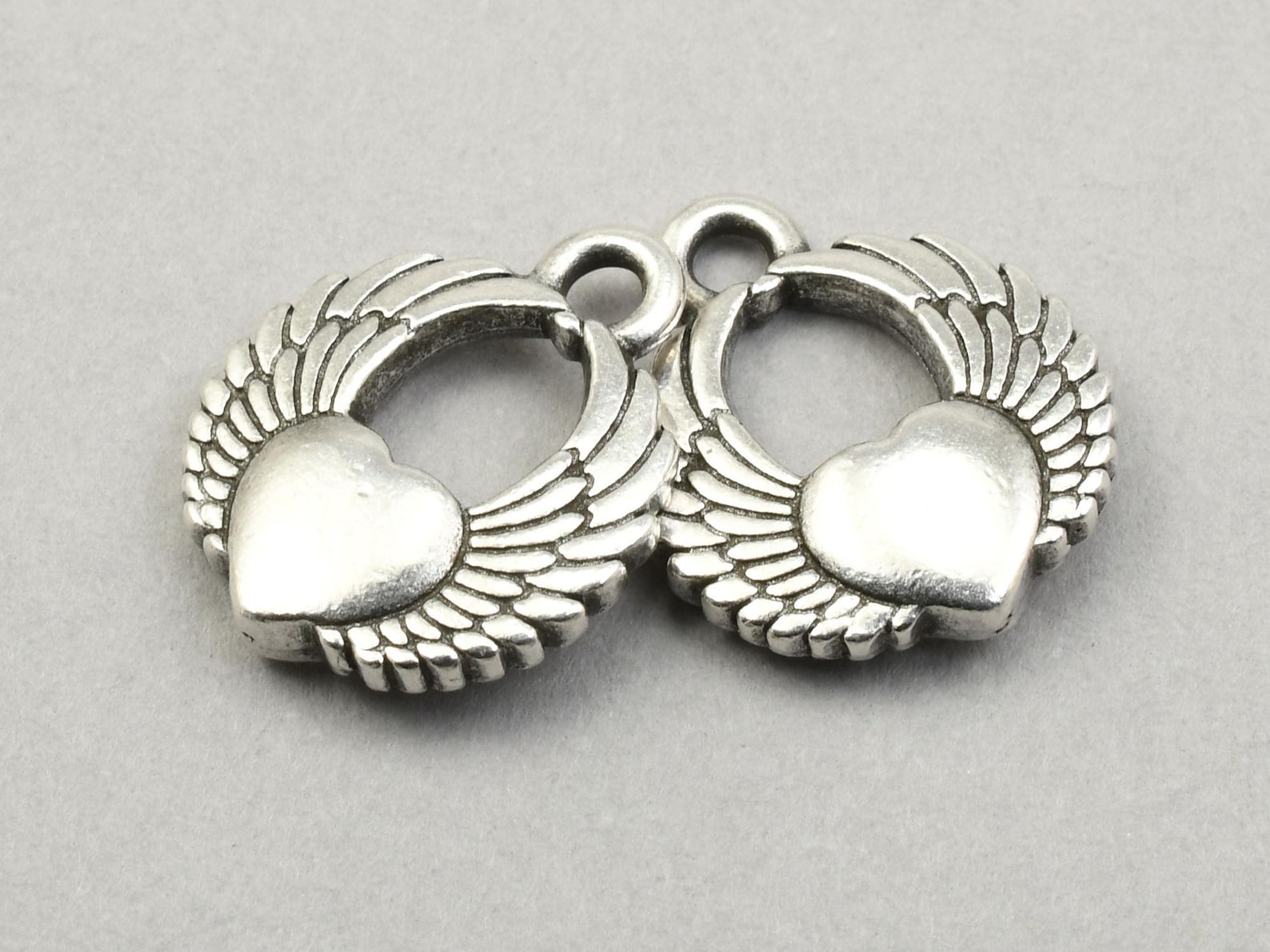 Winged Heart Charms - Antique Silver Charms - Heart Pendants Tierracast ...