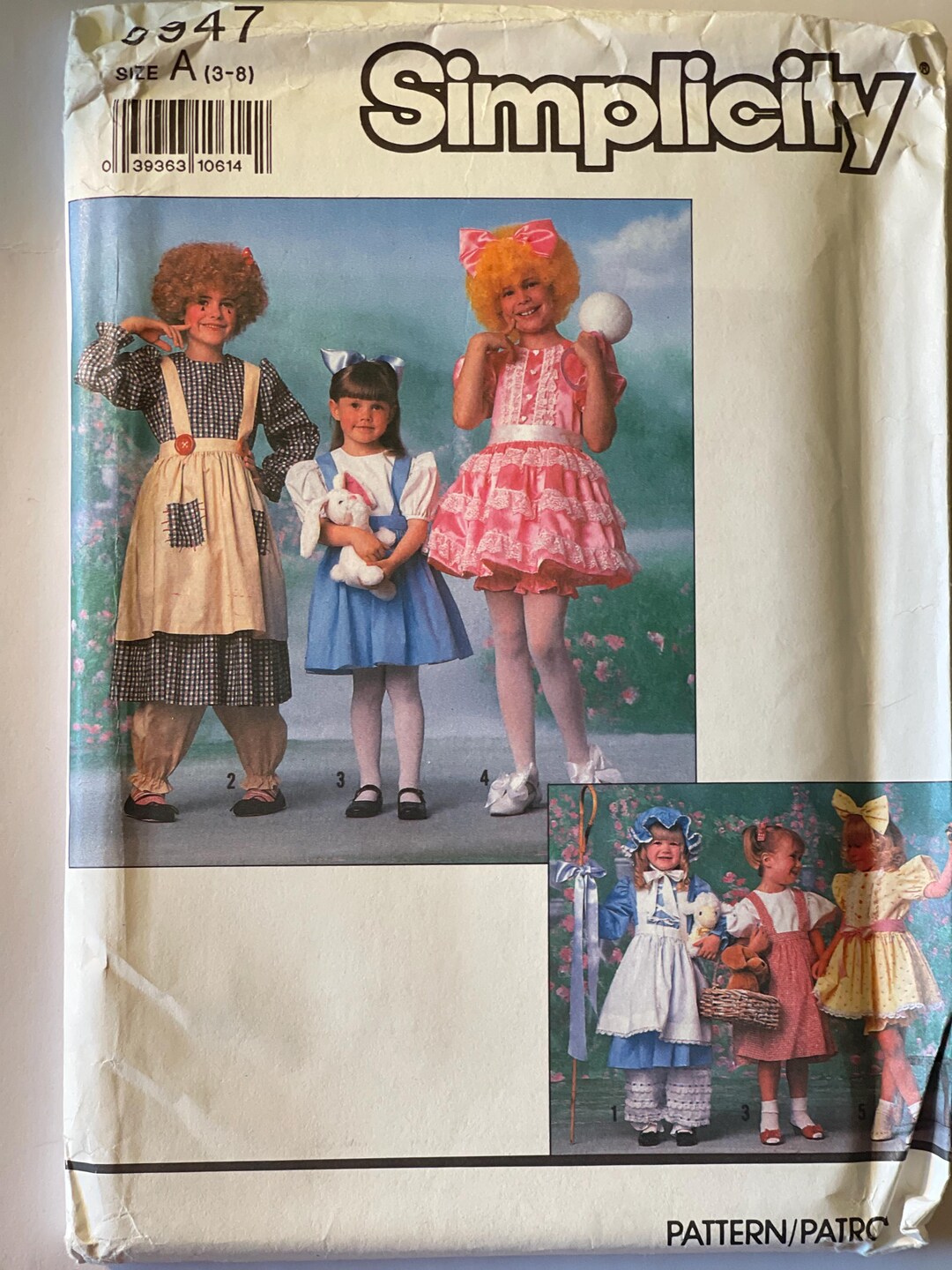 New Uncut Size 3-8 Childs Storybook Costumes, Simplicity 9947 Sewing ...