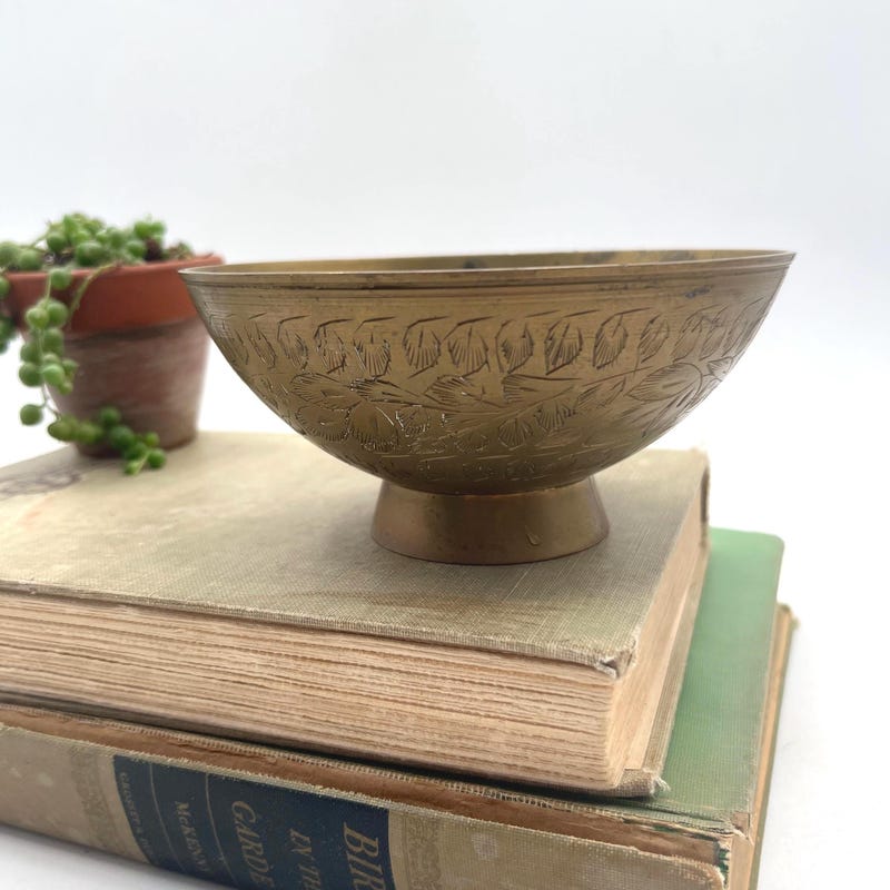 Brass Small Pedestal - Etsy