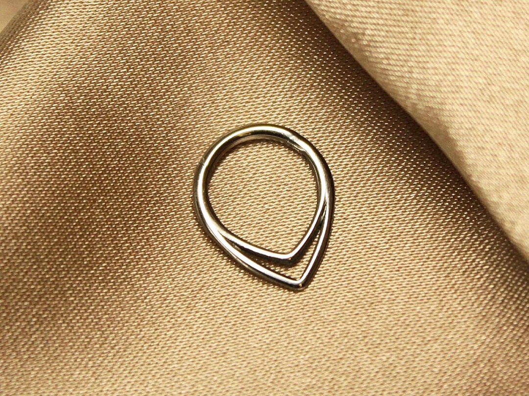 Titanium Chevron Double Septum Clicker Ring, Stacked Double Chevron ...