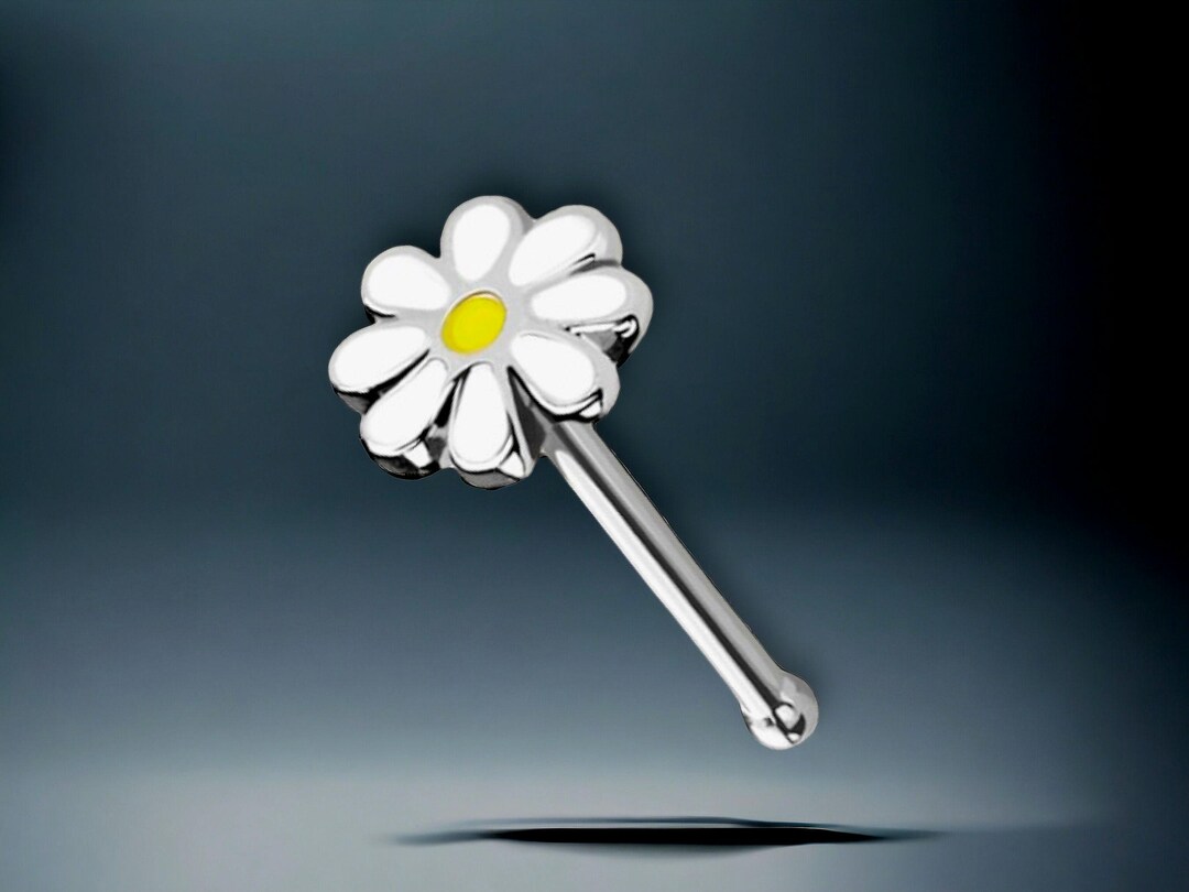 Cute Daisy Nose Stud, Floral Decor Nose Stud, Gold Silver Nose Stud ...