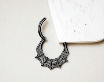 16G Septum Clicker Moth Design Hinged Black and White Enamel Ring - Etsy