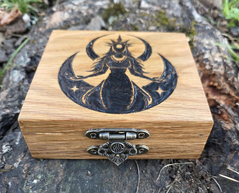 Obsidian Scrying Mirror With Handmade White Oak Wood Box, Moon Goddess ...