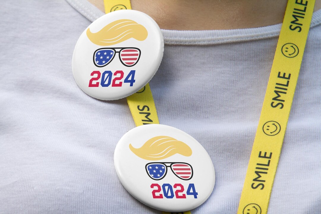 Daddy's Home Trump Supporter Pin, I'm Voting Felon Custom Pin Buttons ...