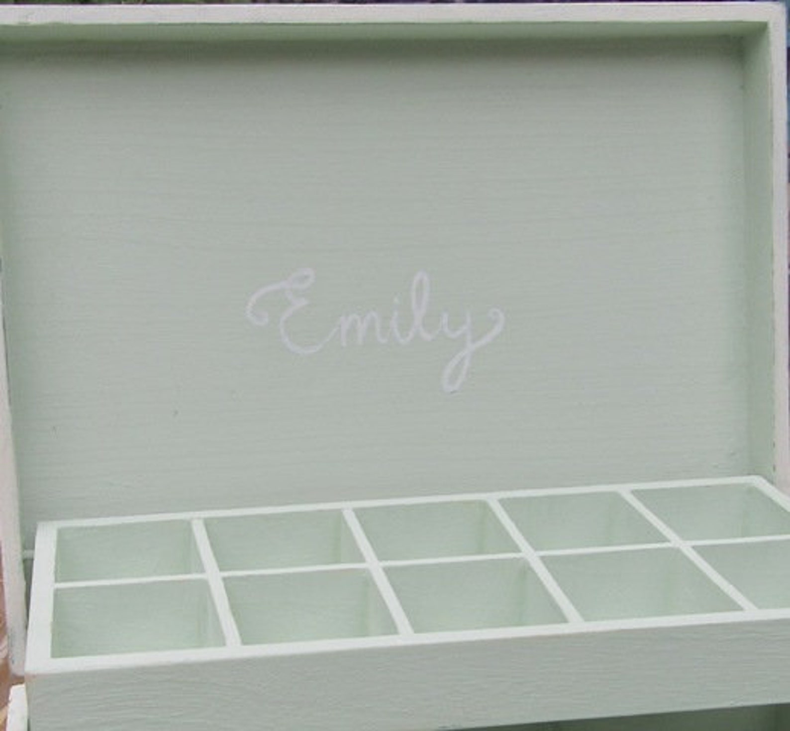 JEWELRY BOX Cream Color Shabby Chic Home Decor With Mini Angels Feet ...