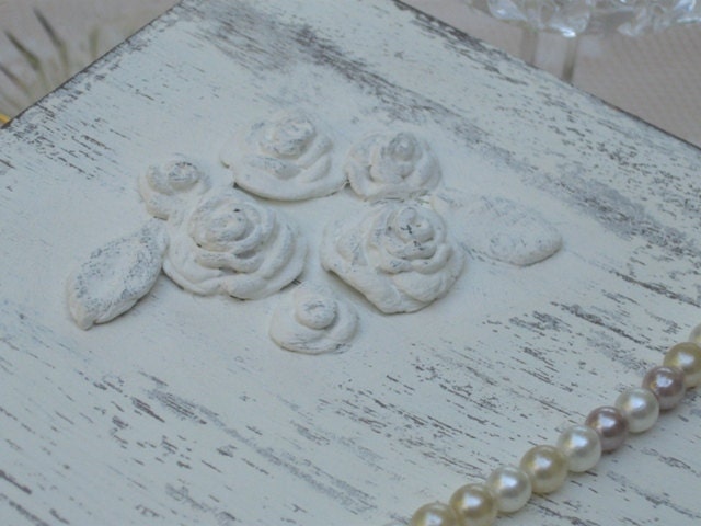 JEWELRY BOX Cream Color Shabby Chic Home Decor With Mini Angels Feet ...