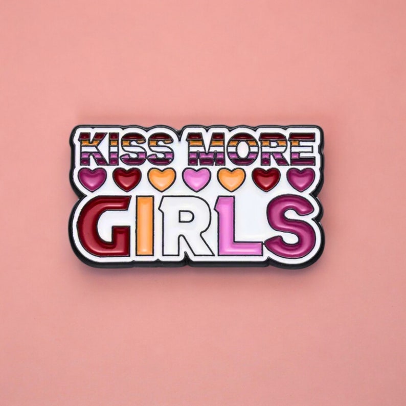 Lesbian Pins LGBT Flag Pin, Pride Festival Queer LGBTQIA, Accessories ...