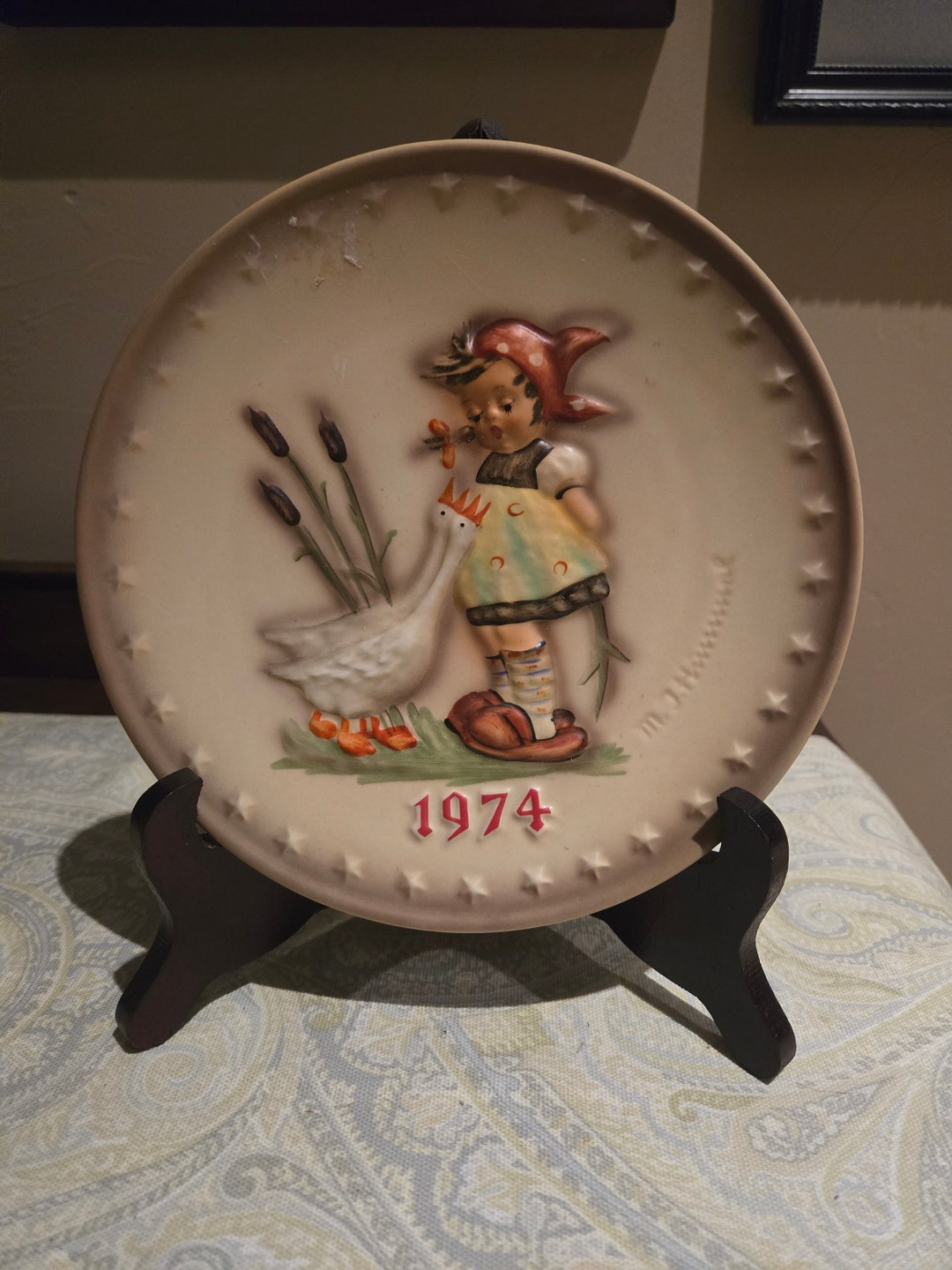VINTAGE 1974 Goebel M.J. Hummel Annual Plate With Original Box and ...