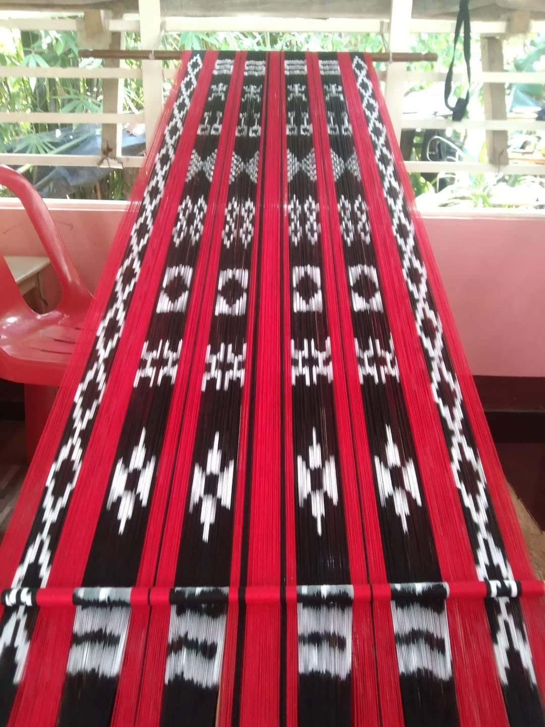 Handmade Ikat Wrap Philippines Loomweaving Blanket Shawl Skirt ...