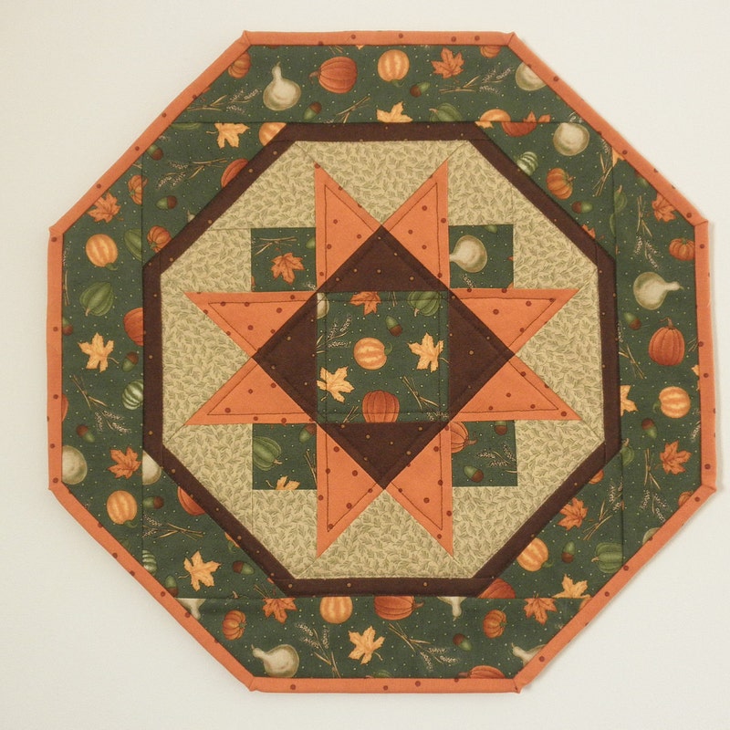 Octagon Table Topper - Etsy