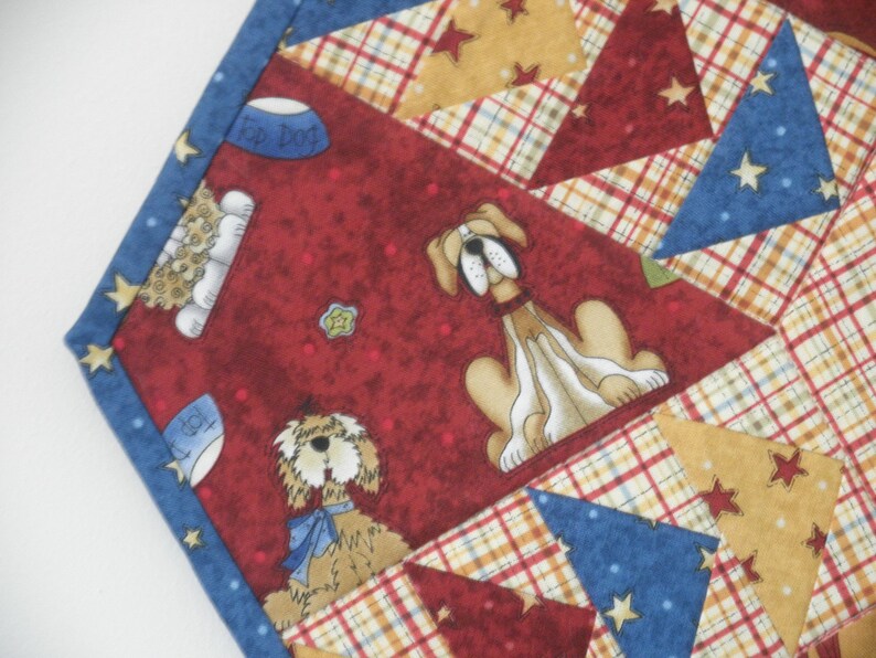 Quilted Flying Geese Table Topper (UNTT26) Puppy Dogs - Etsy