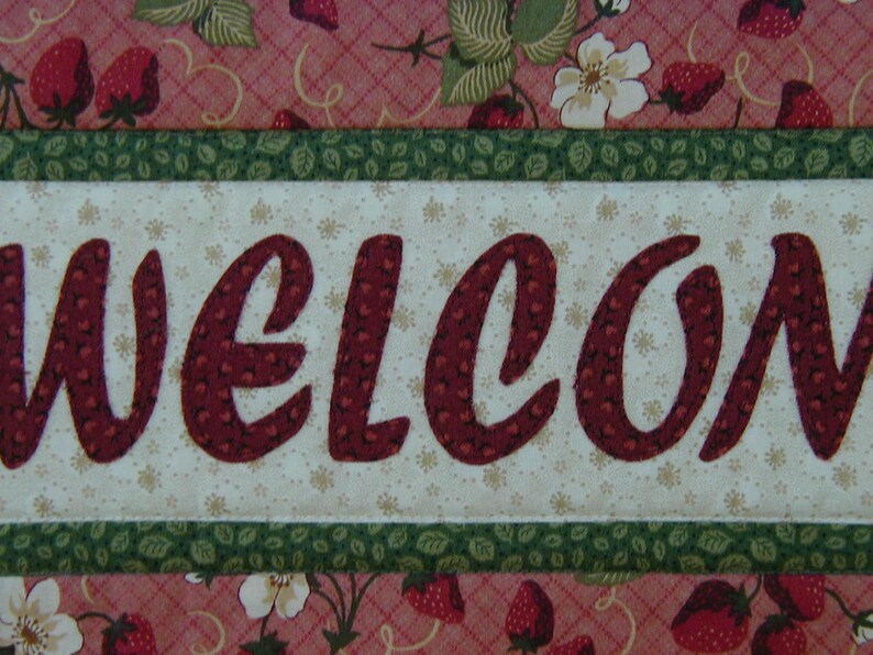Quilted Welcome Wall Hanging (EDWL01) Strawberries - Etsy