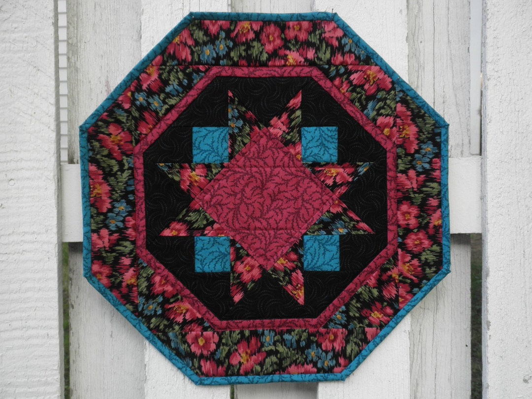 Quilted Star Table Topper (EDTT25) - Etsy