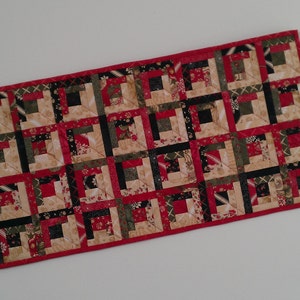 Quilted Log Cabin Table Runner (XTR20) Christmas Colors - Etsy