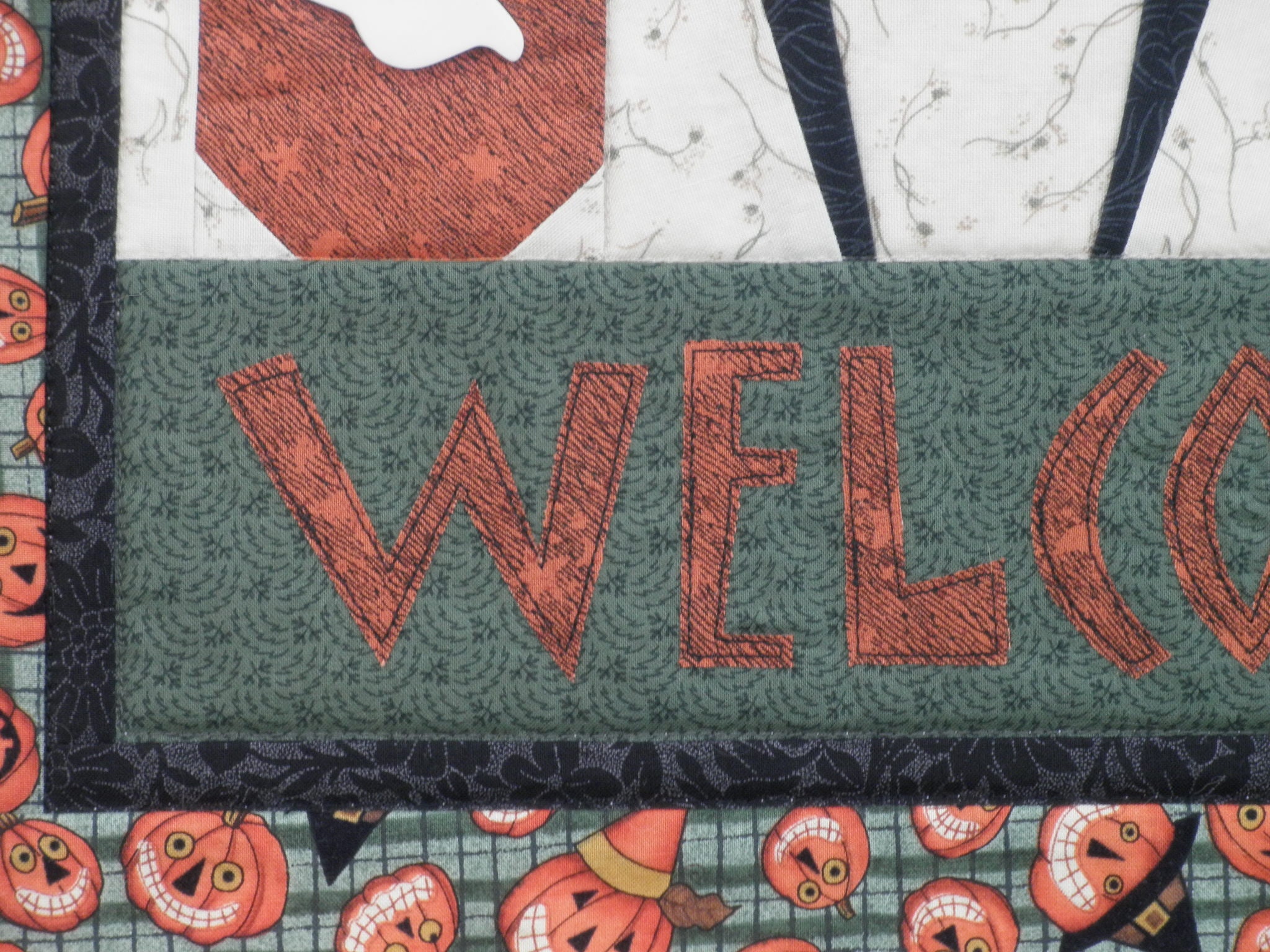 Quilted Welcome Wall Hanging (HWL02) Black Cat - Etsy