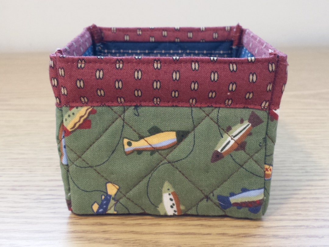 Quilted Fabric Box (UNBX21) Fish - Etsy