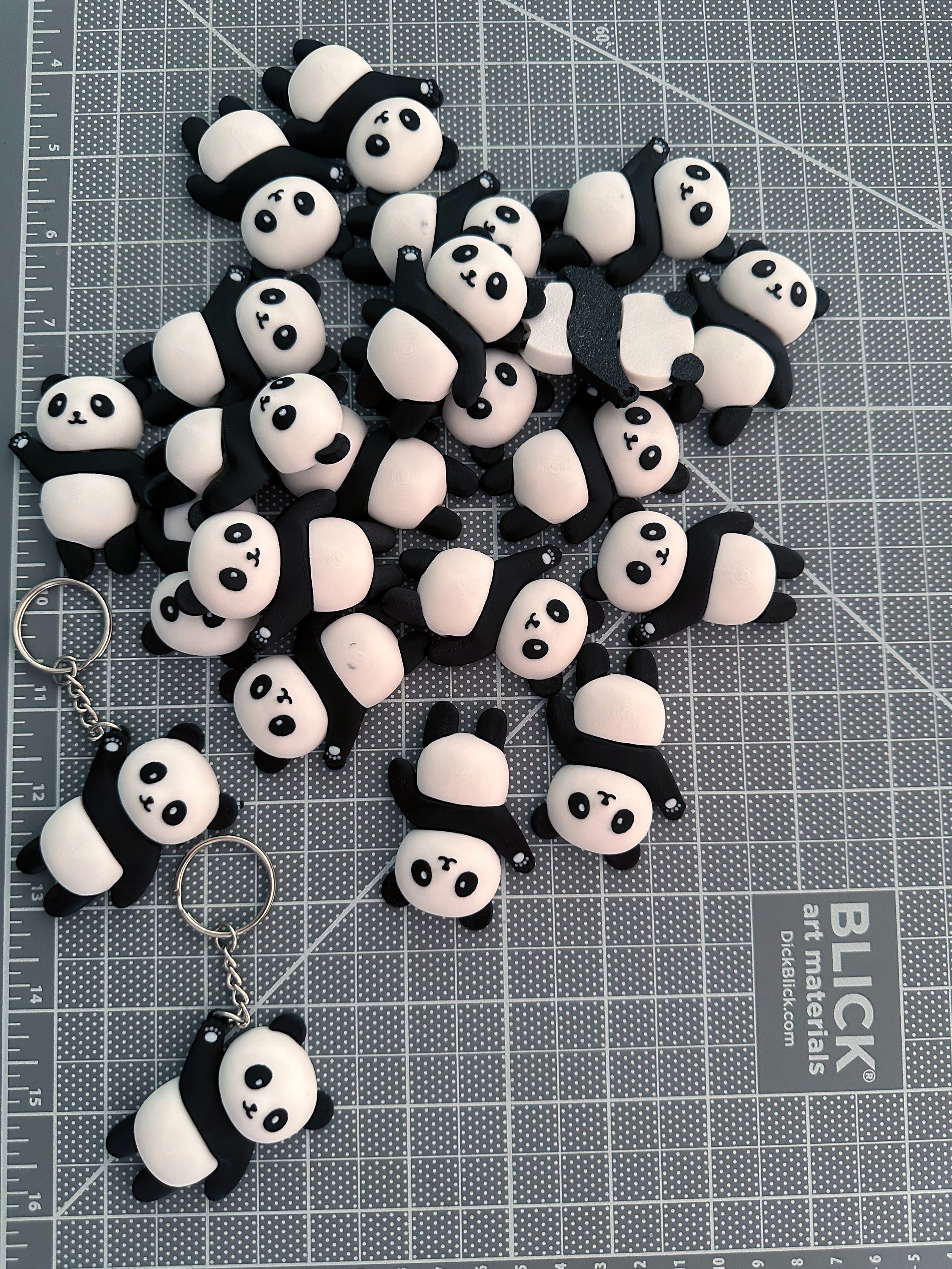 Cute Articulated Panda Keychain Digital STL & 3MF File for 3d Printing ...