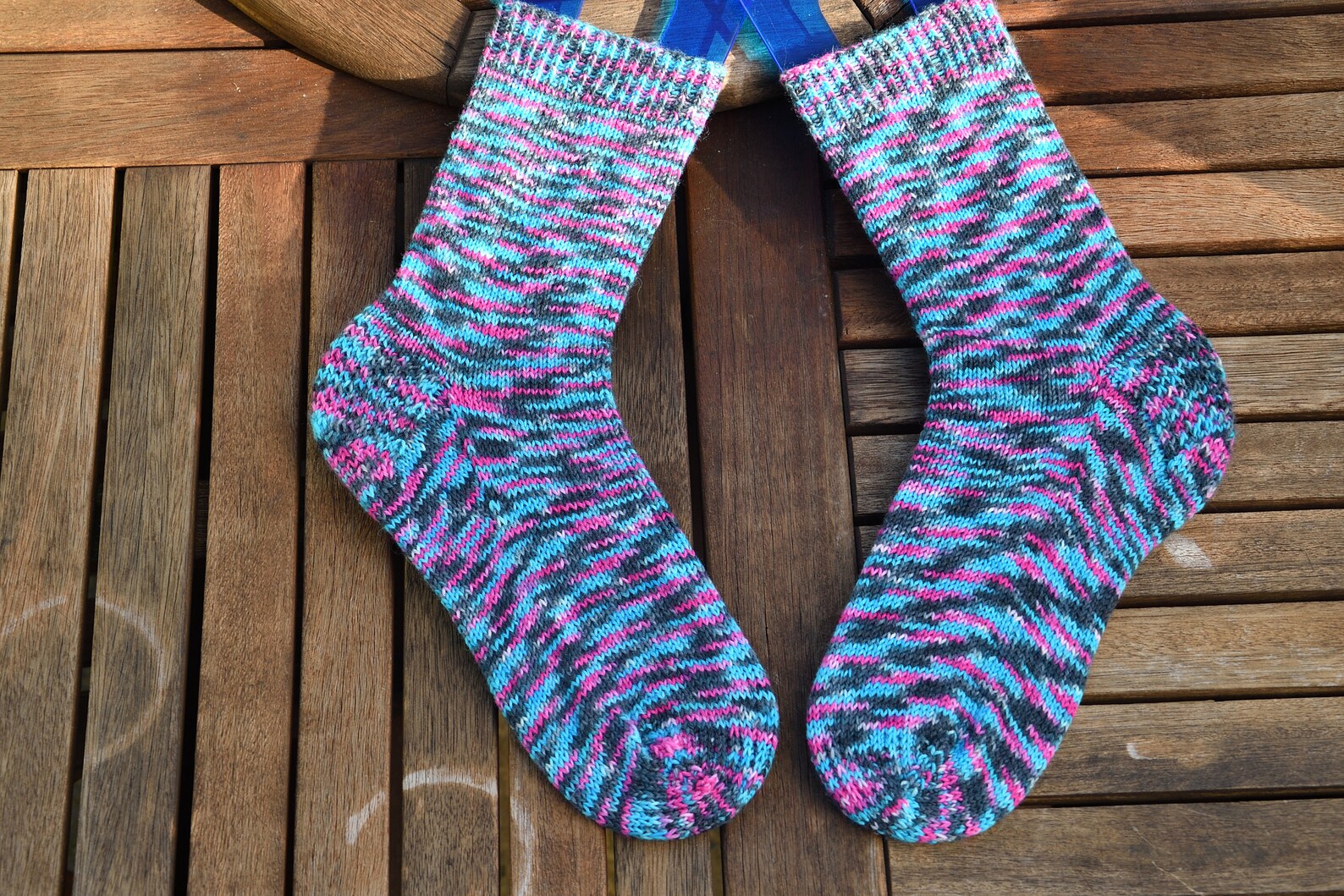 Vanilla With a Twist Sock Pattern - Etsy UK