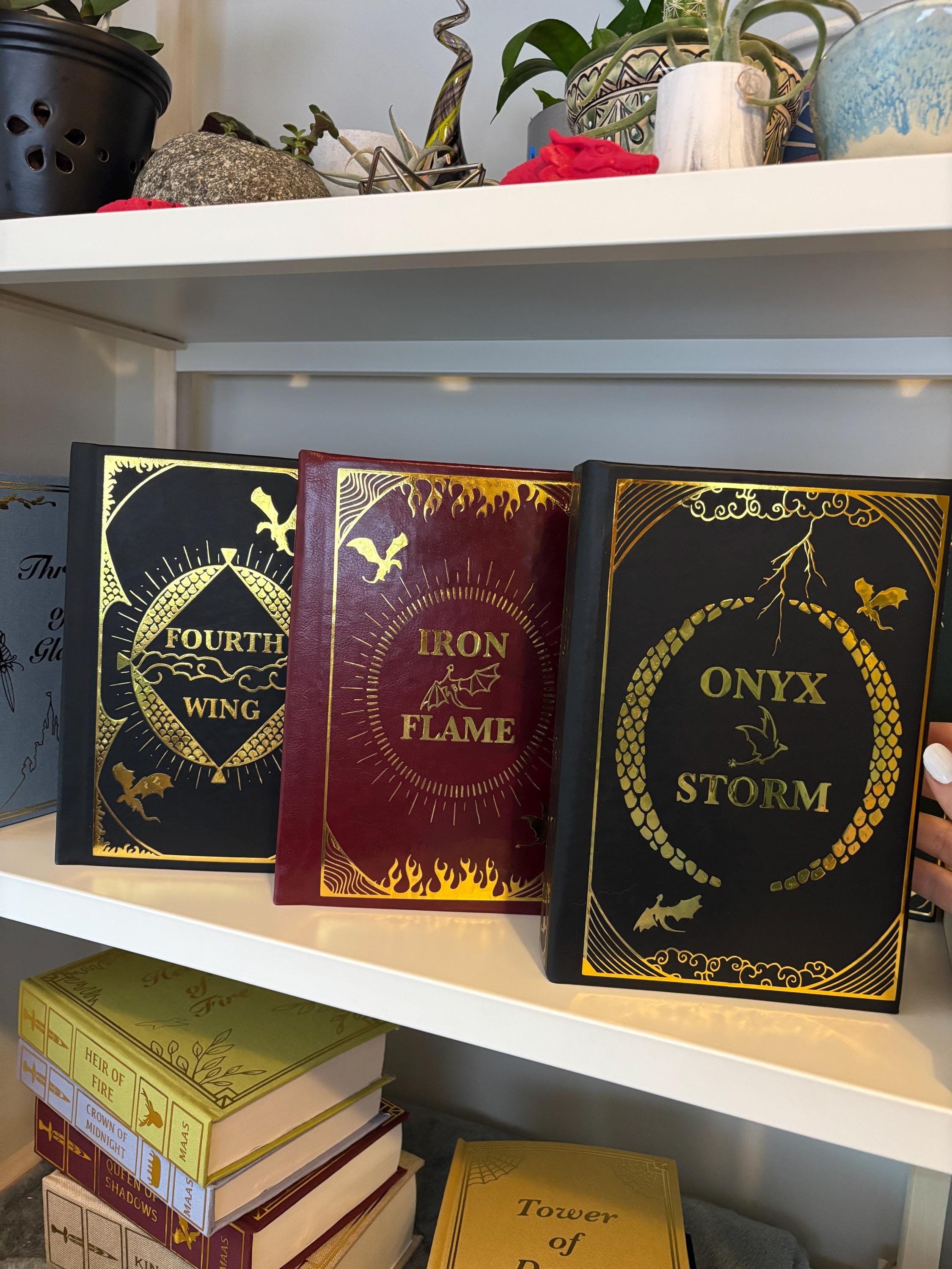 Fourth Wing, Iron Flame Book and Onyx Storm Cover Designs, PNG Book ...