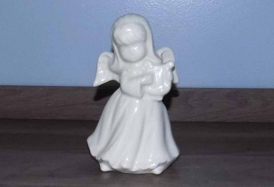 Vintage Porcelain Off-white Angel Figurine, Angel Playing Harp, 5 1/2 ...