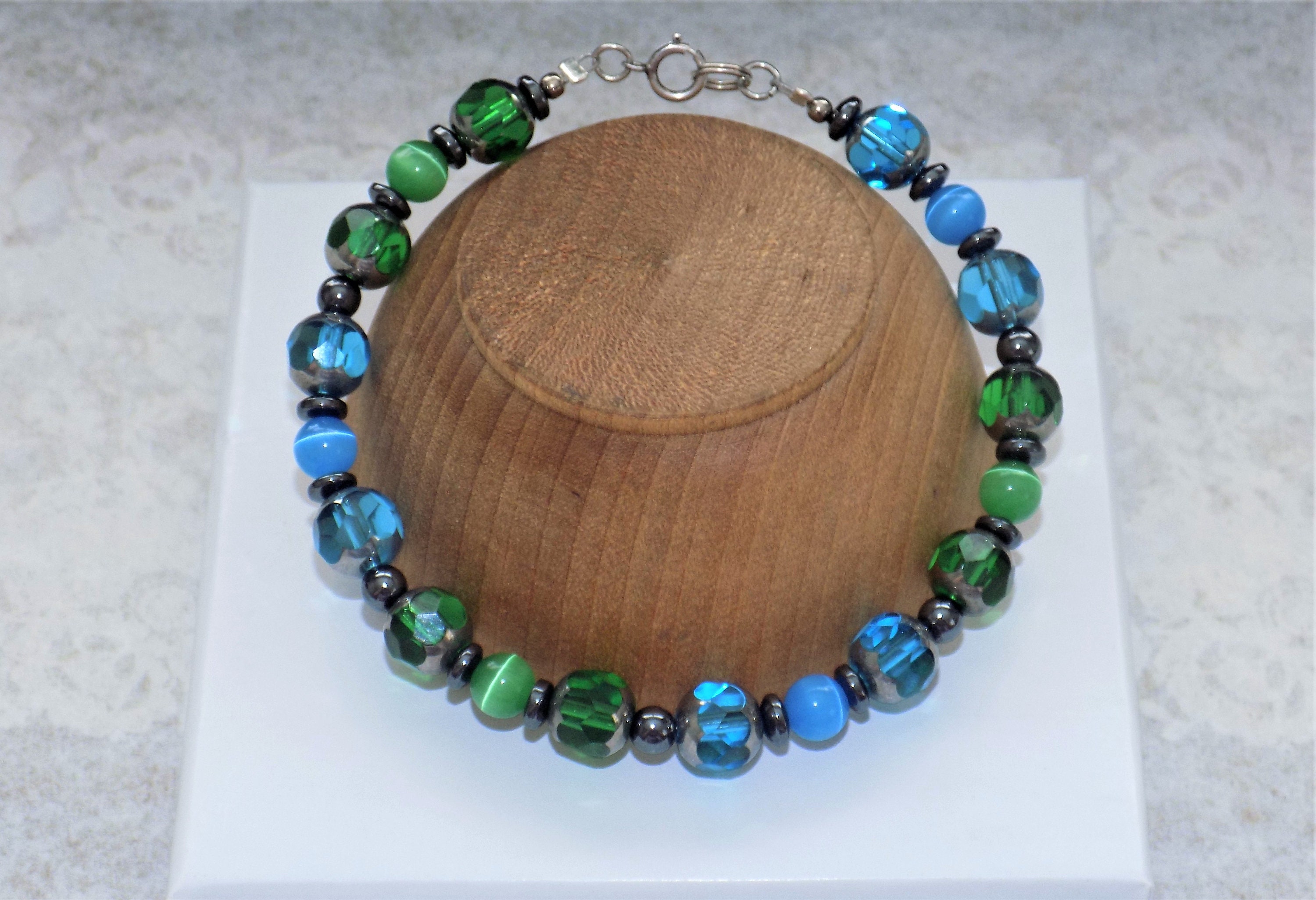 Beautiful Blue Glass Emerald Green Glass Cat's Eye Glass - Etsy