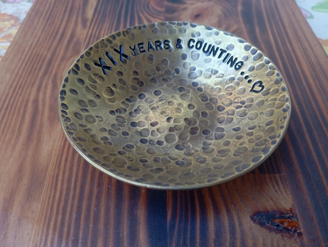 Roman Numeral - Bronze Bowl 19 Th - Bronze Anniversary Gift, 19 Th ...