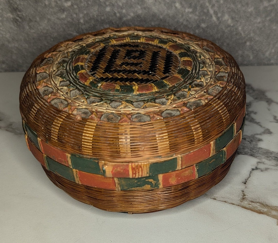 Vintage Chinese Red, Green, and Black Woven Basket With Lid - Woven ...