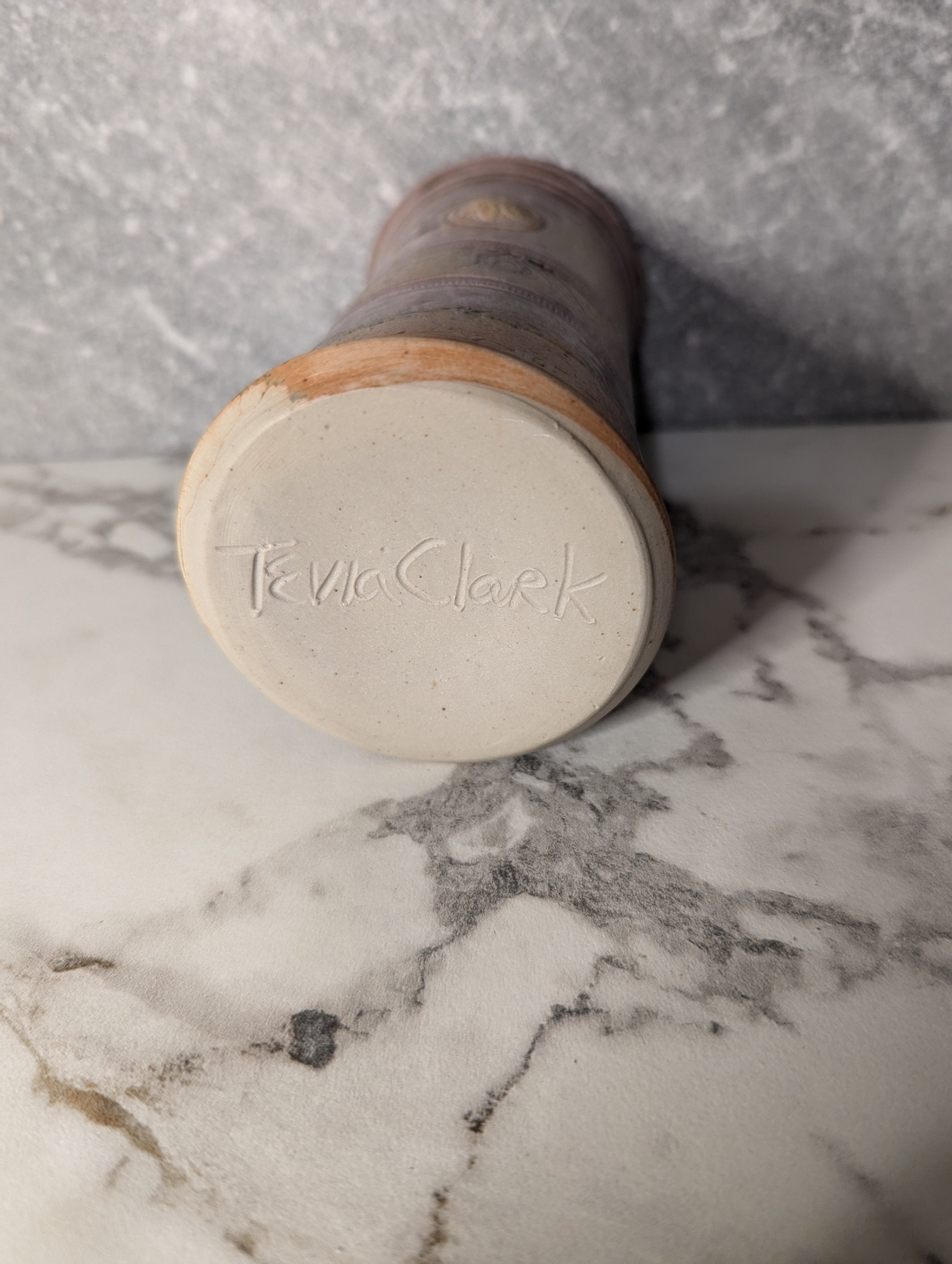 Lisa Tevia-clark Ceramic Vase Signed by Artist Pottery Hand-made and ...