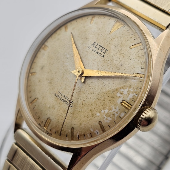 Vintage Altus Watch - Gem