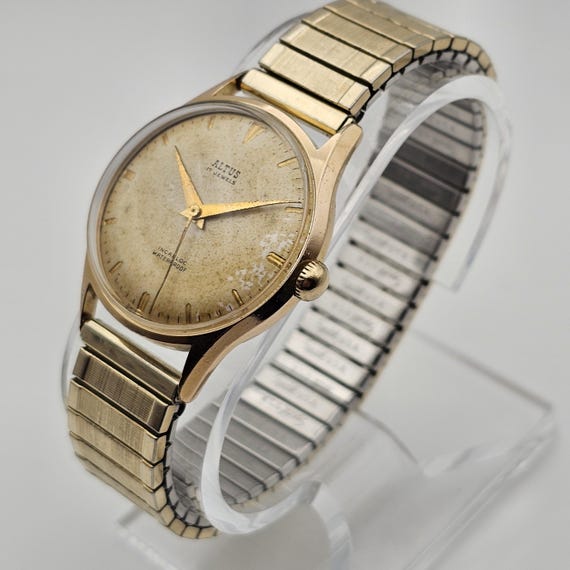 Vintage Altus Watch - Gem