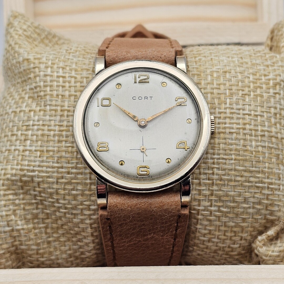 Vintage Cort Watch - Etsy