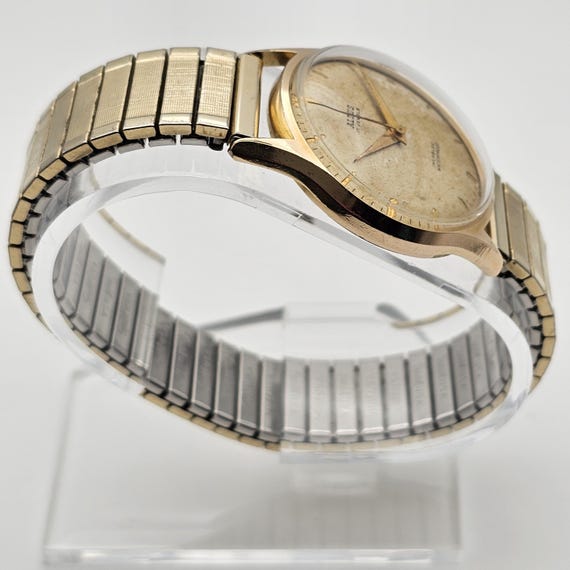 Vintage Altus Watch - Gem