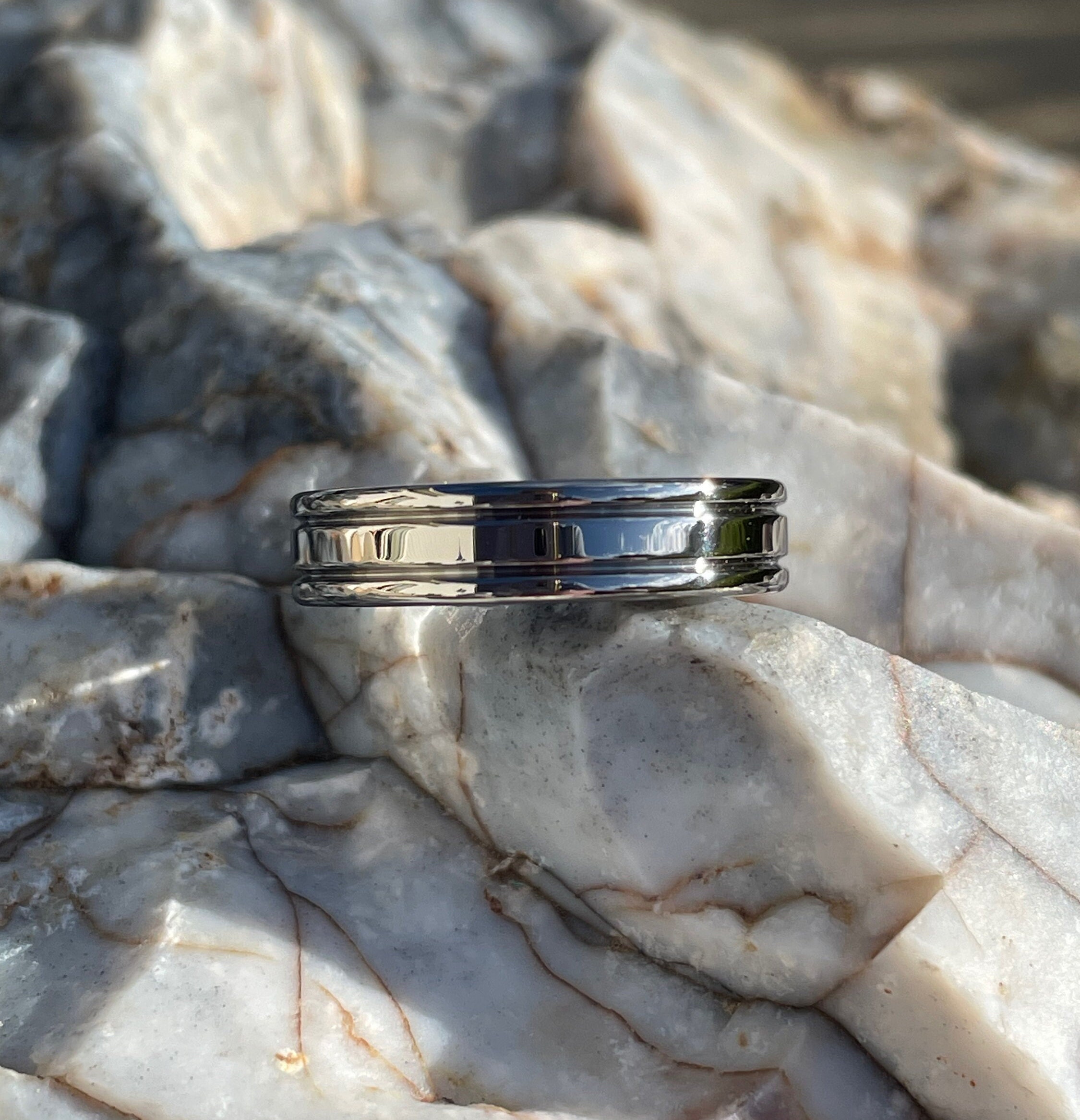 Polished Titanium Ring, Wedding Band, Mirror Finish, Mens, Ladies - Etsy