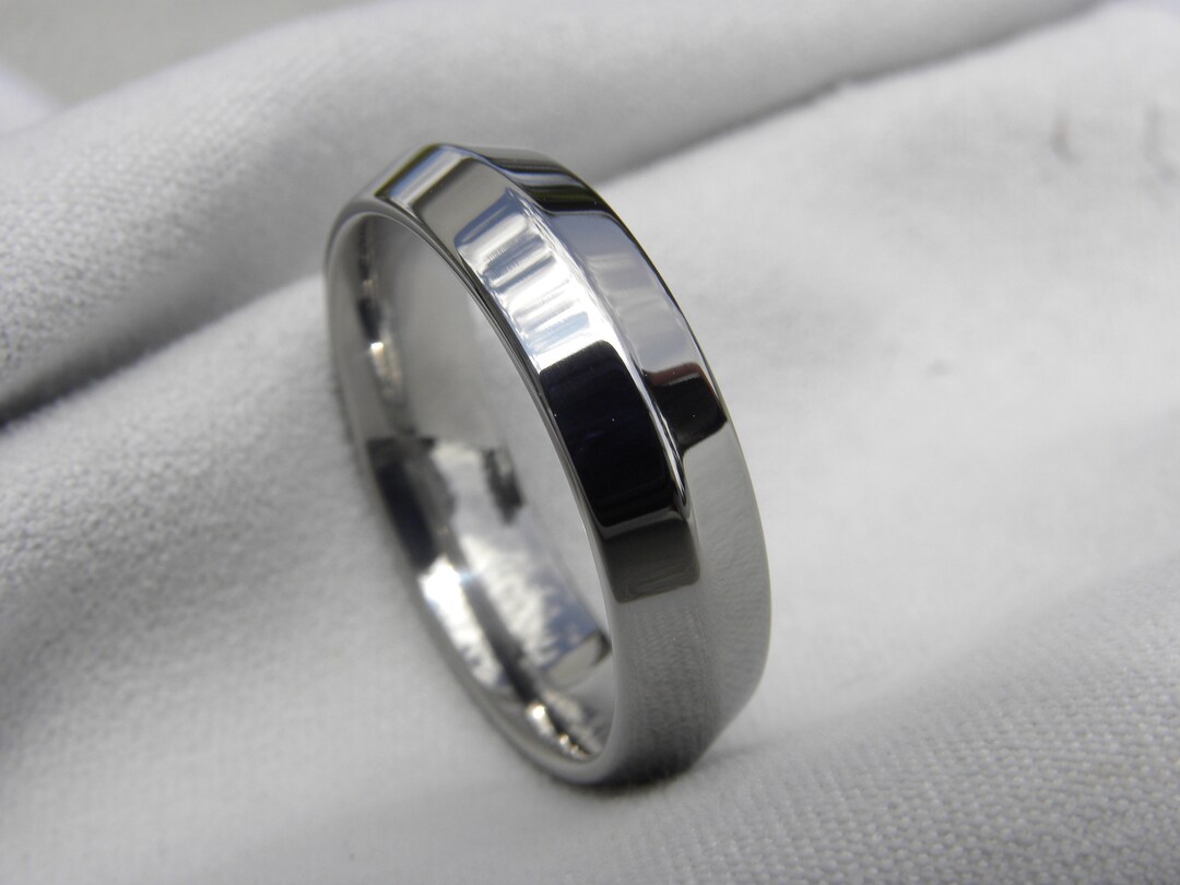Knife Edge Titanium Ring - Wedding Band, Polished - Etsy