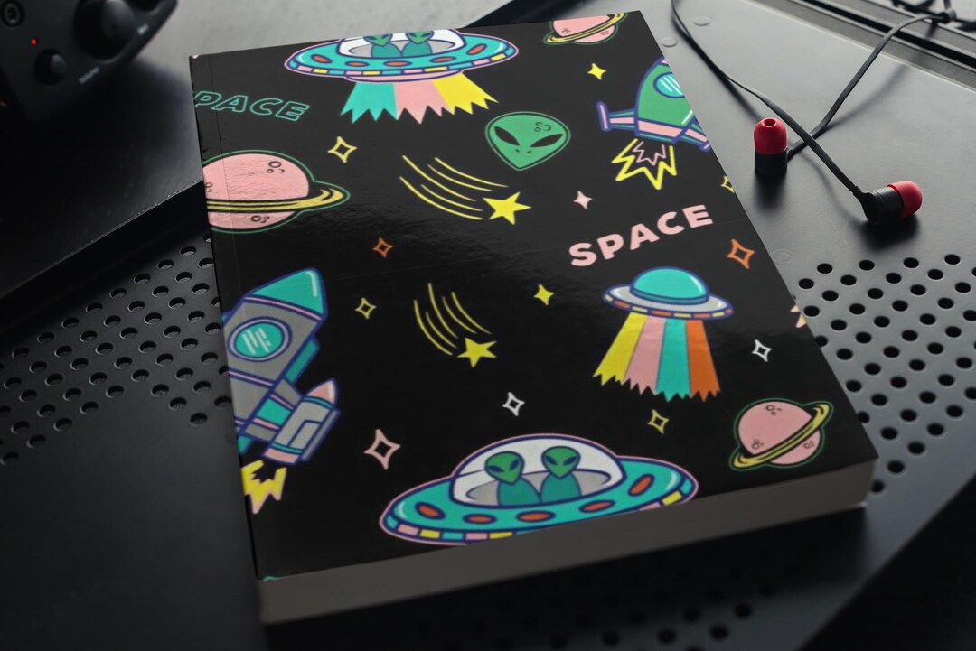 Alien Themed, Alien Lover, Aliens Pattern, Alian Face, UFO Fans, Alien ...