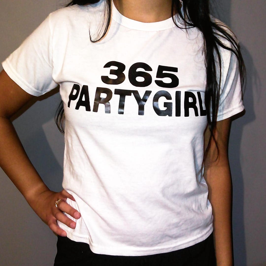 365 Party Girl Baby Tee Brat Album Baby Tee Charli XCX Style Y2K Brat ...