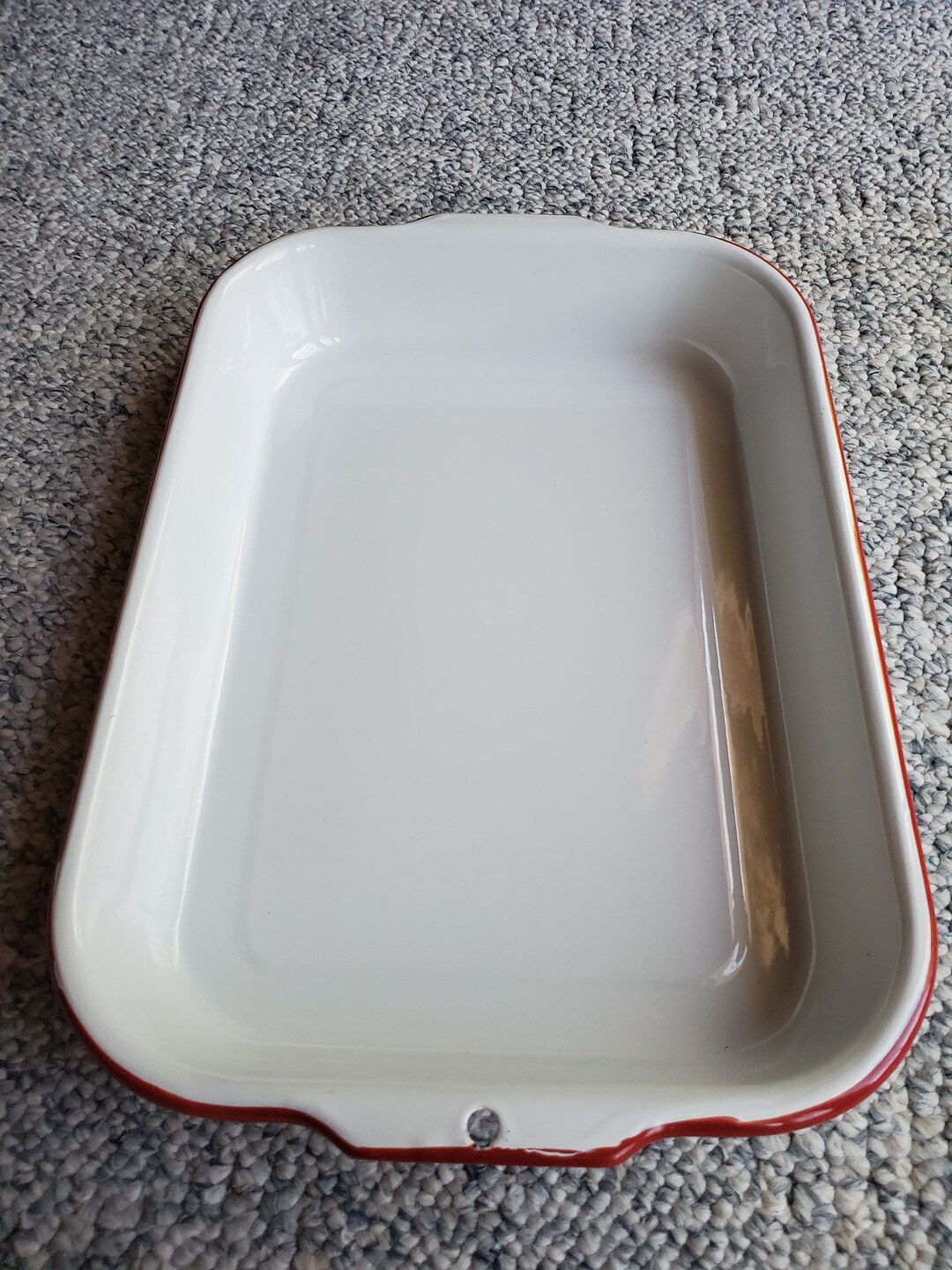 Vintage Enamelware Cake Pan, White With Red Trim, Graniteware Farmhouse ...