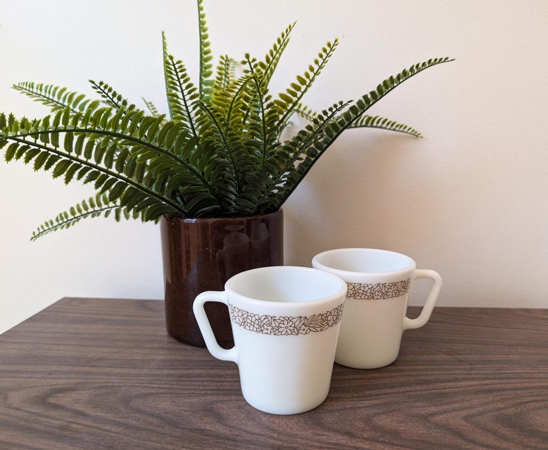 Vintage Pyrex Brown Woodlands Milk Glass Mugs Set of 2 1410 Made in the ...