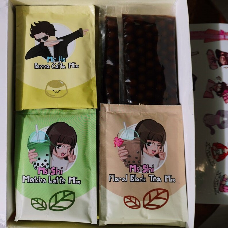 SHE BOBA Gift Box DIY Boba Tea Kit with Glass Boba Bottle & Boba Straw ...