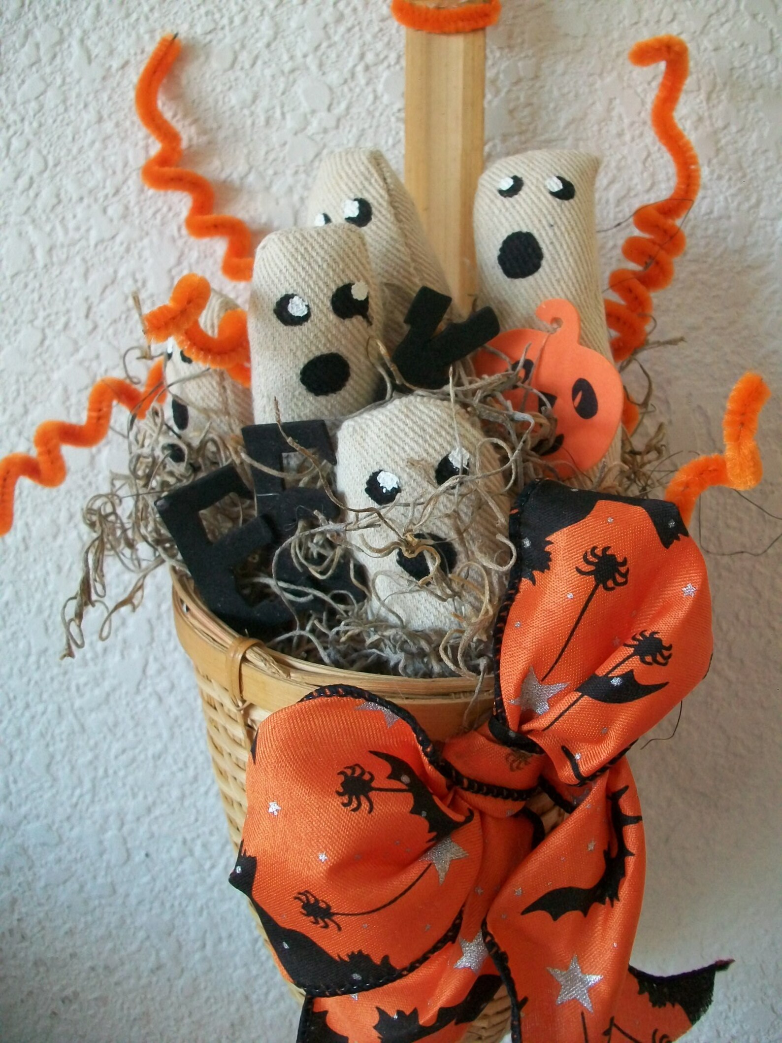 Cute N Spooky Hanging Basket Ghosts Halloween Decoration Halloween Home ...