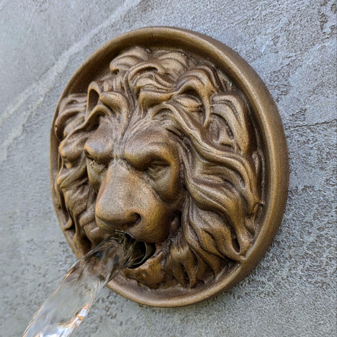 Lion Head Water Spout 6 Inch Fountain Emitter Lion Head Water Feature ...