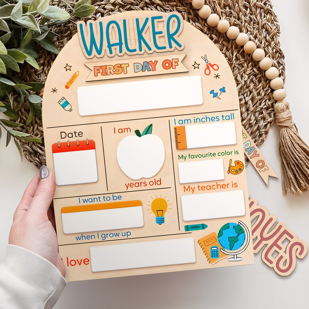Custom Name First Day School Wooden School Board, Kindergarten 1st Day ...