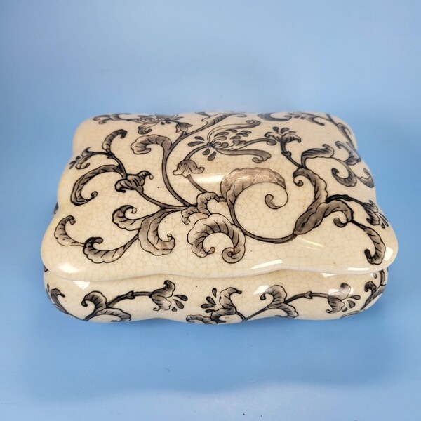 Ceramic Treasure Box - Etsy